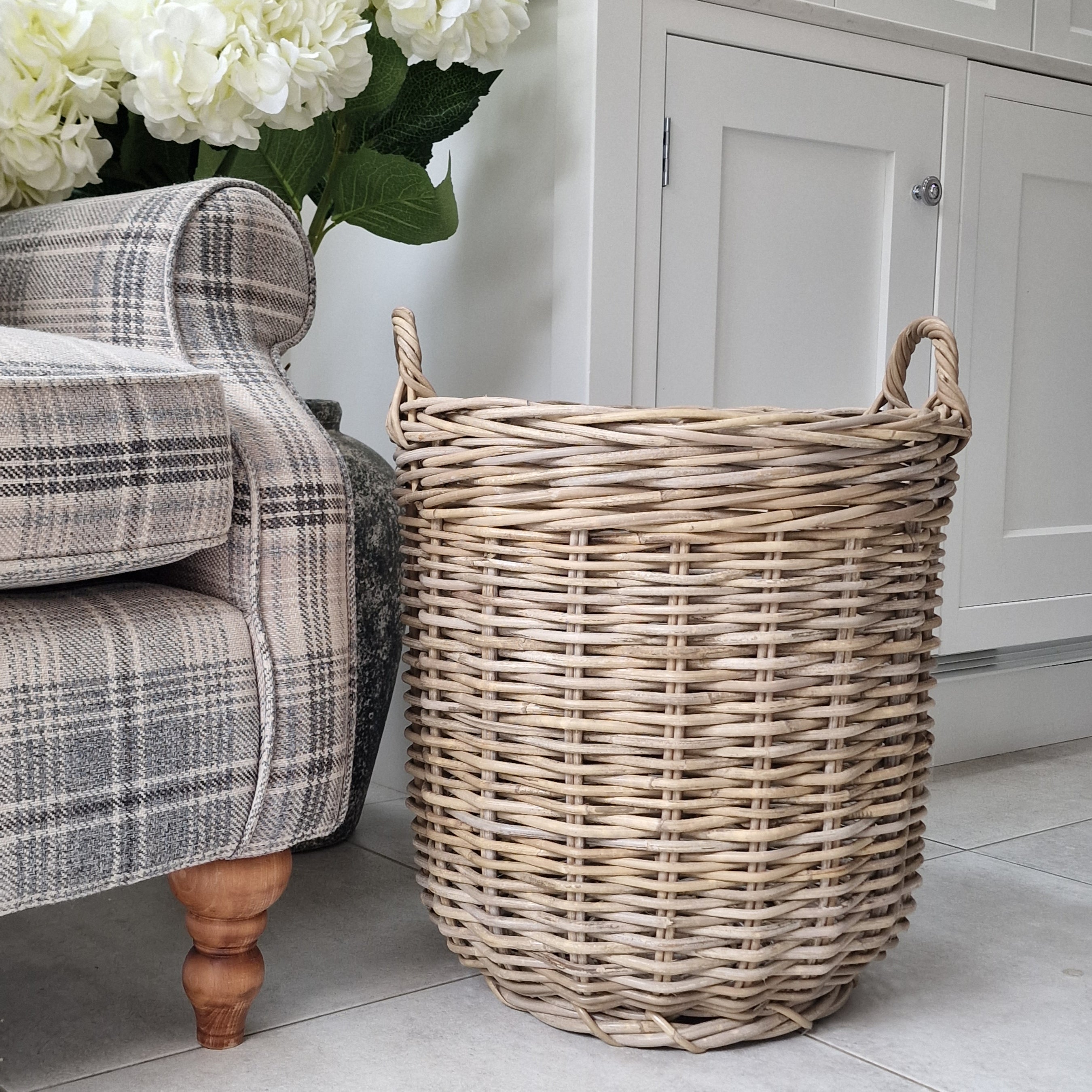 Large Round Rattan Willow Basket – Dot and Blush